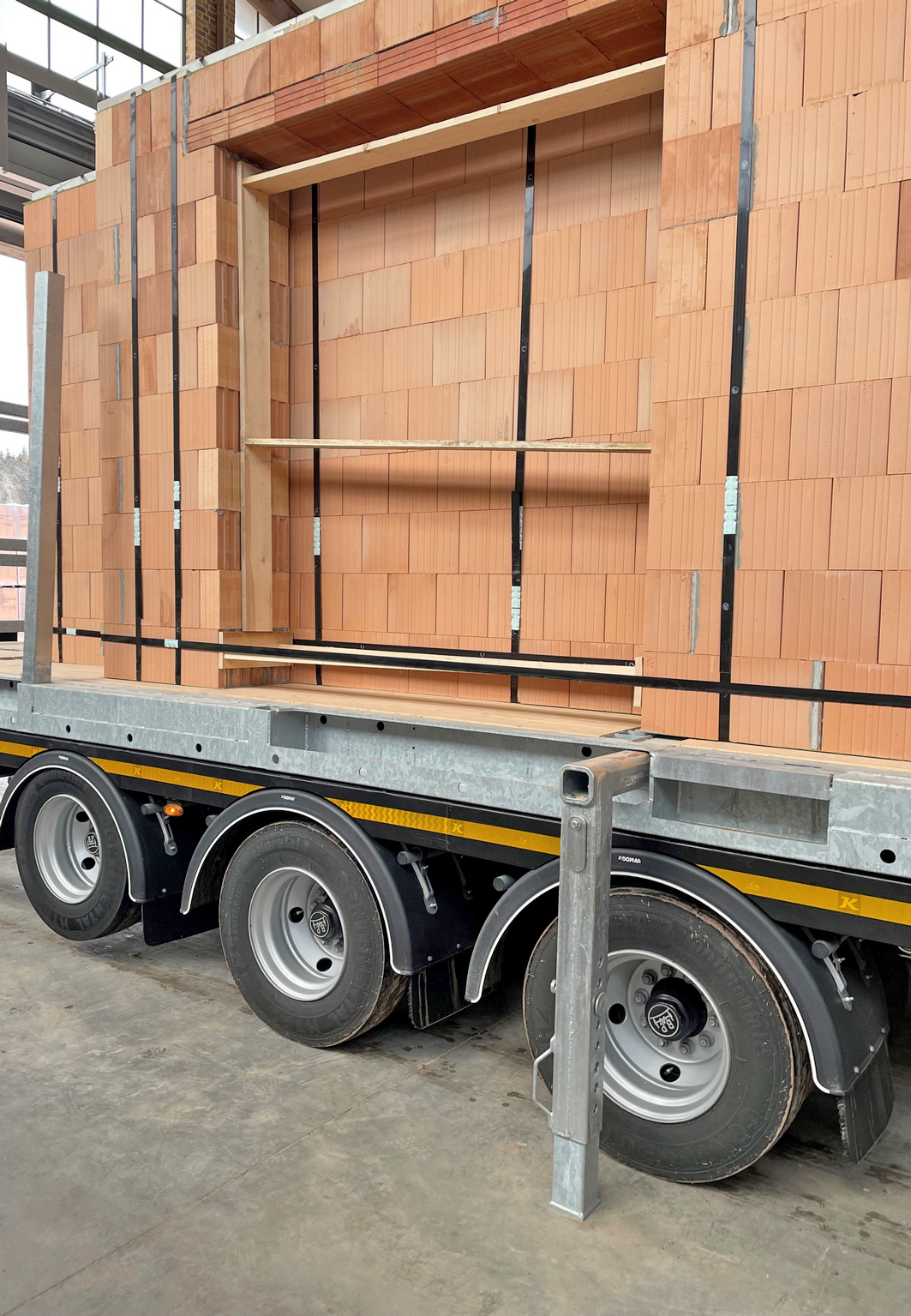 Series prefabrication of brick wall elements - Brick and Tile Industry ...